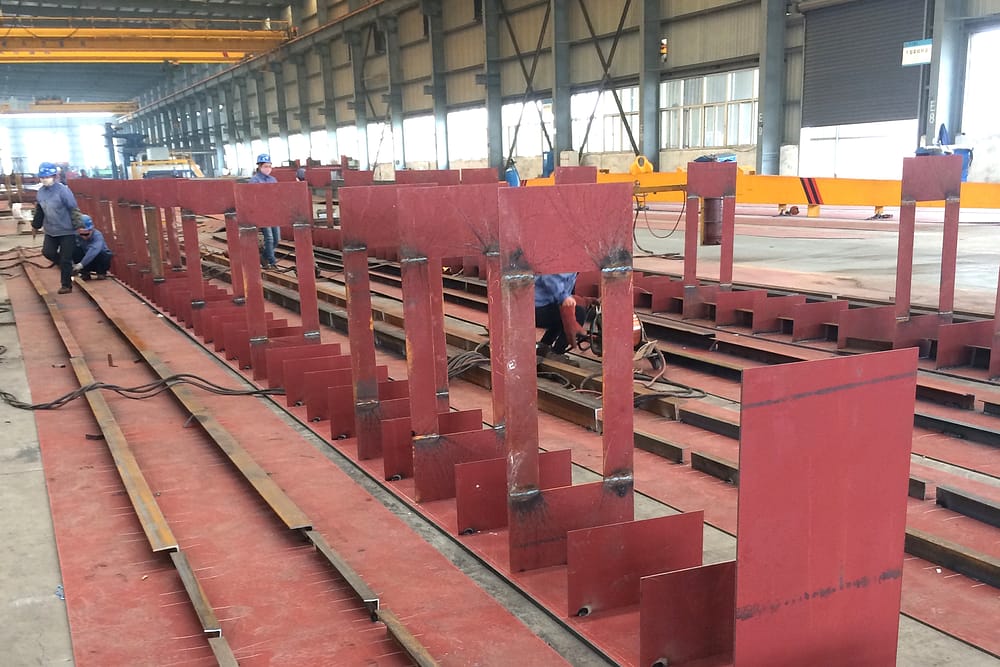 Double Girder Overhead Cranes Manufacturer In China | Dafang Crane