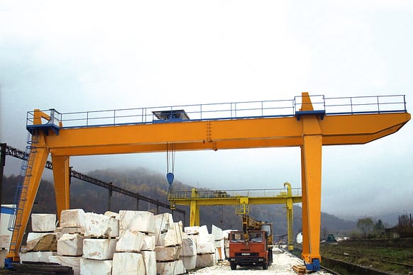 Stone Gantry Cranes Manufacturer In China | Dafang Crane